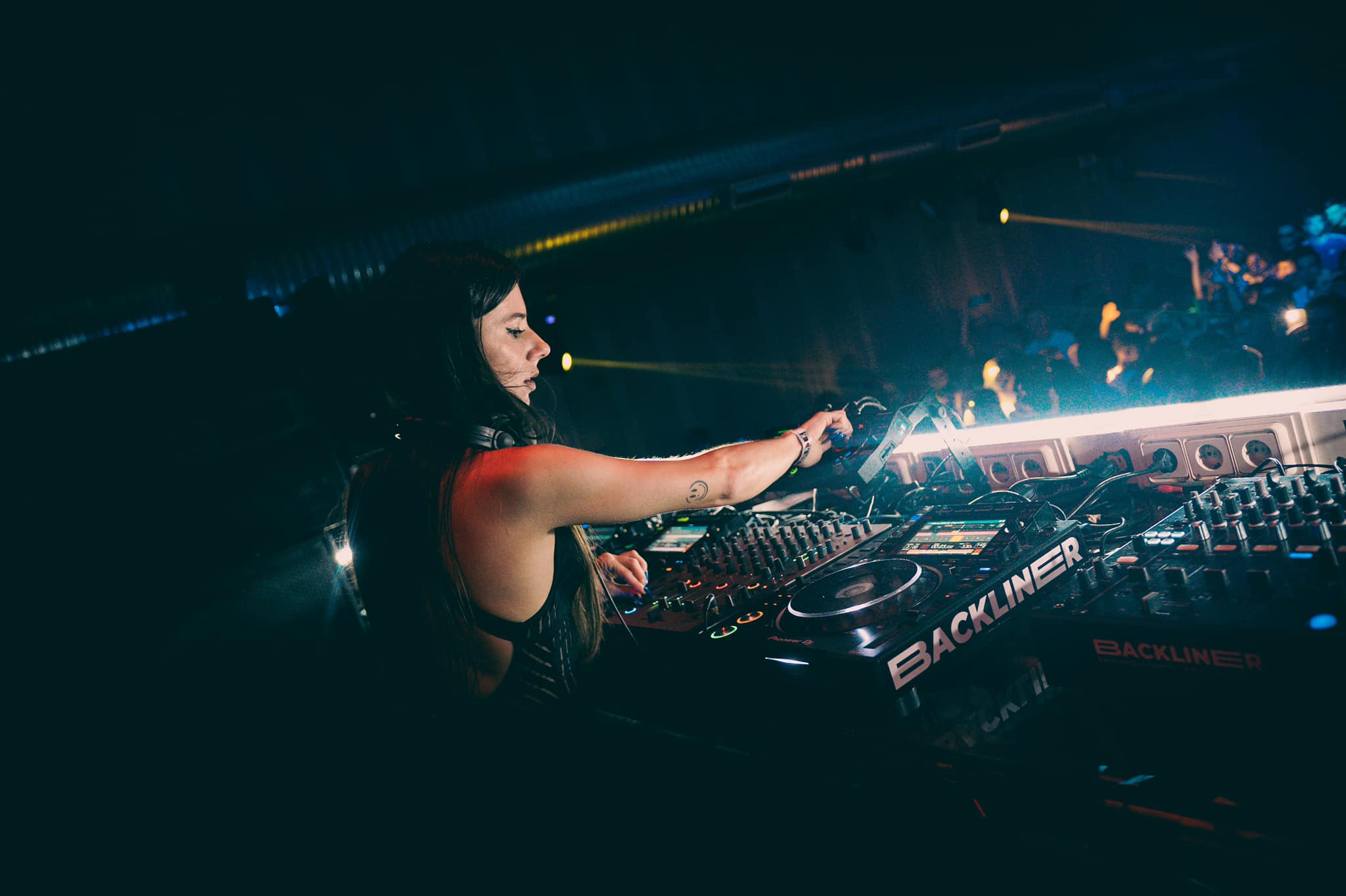 Nace Hibrida Fest, un evento de música electrónica de vanguardia y ...