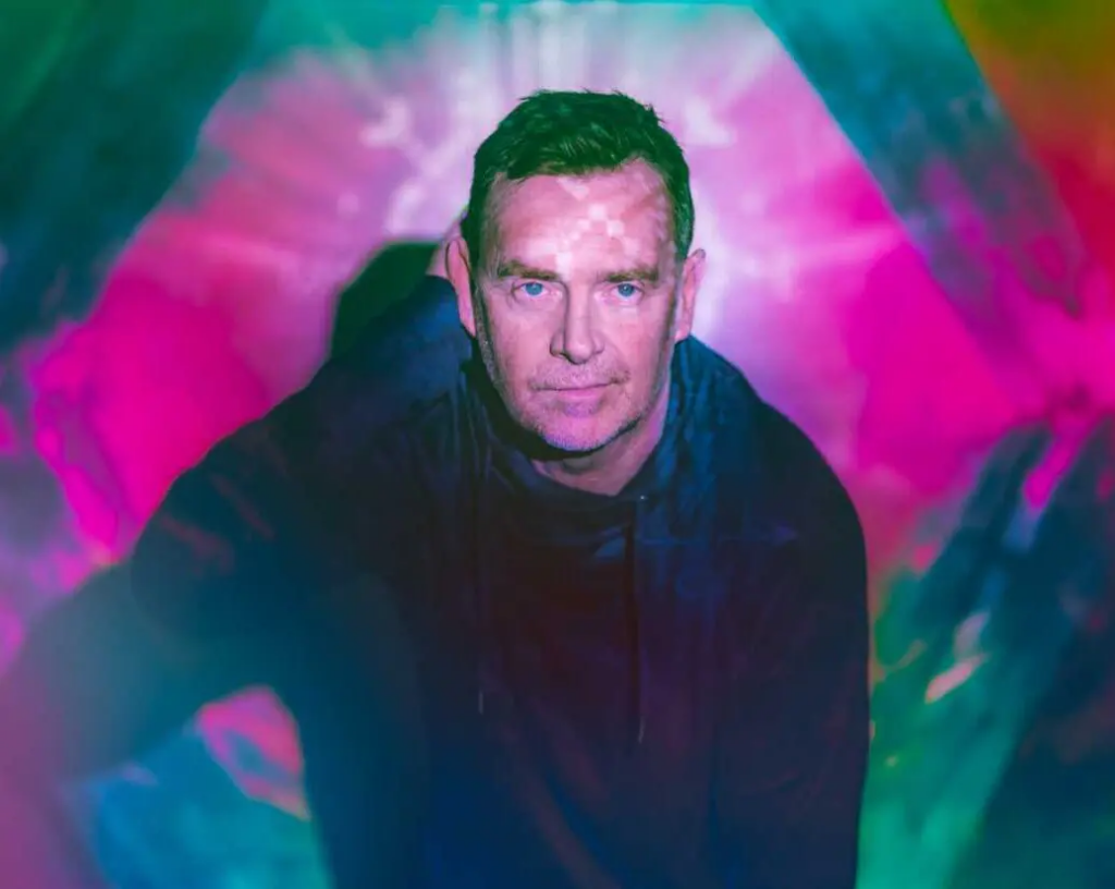 Disfruta de Nick Warren en All Day I Dream - Allfest