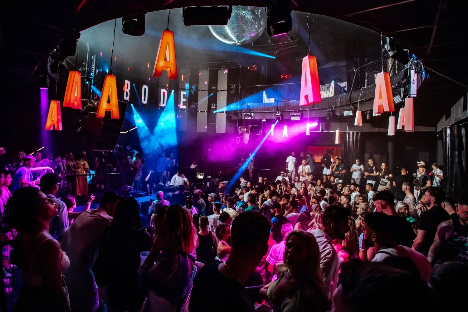 ABODE X CUE regresa los domingos a Eden Ibiza - Allfest